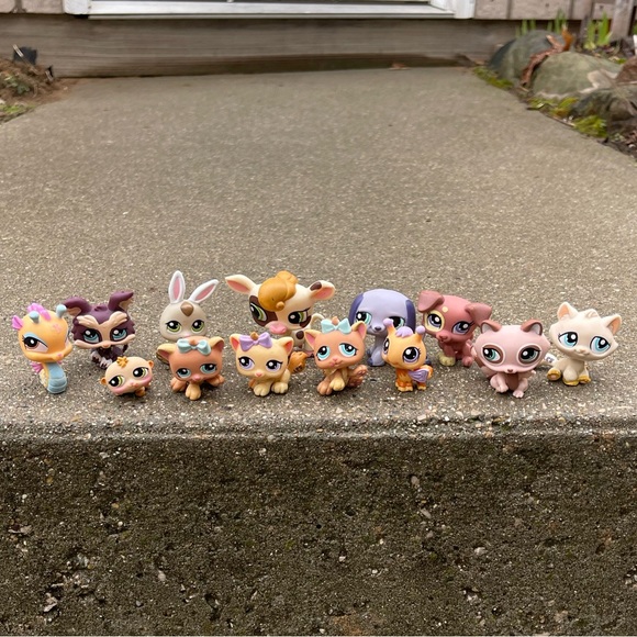 Littlest Pet Shop | Toys | Lps Flat Eyes Bundle Of 3 Littlest Pet Shops ...